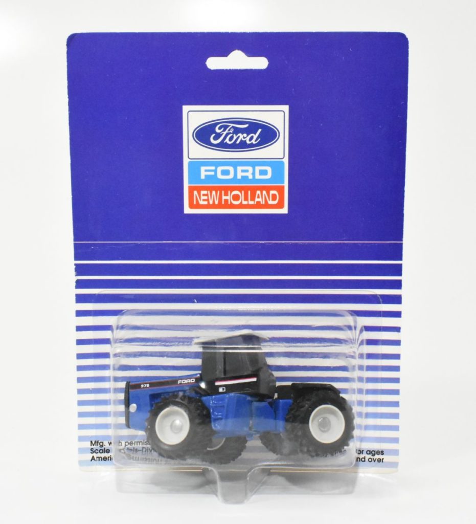 1/64 Ford 976 4WD Tractor With Duals On Blue Card - Dalton's Farm Toys