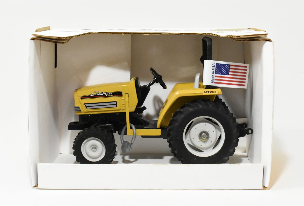 1/32 Challenger MT255 Tractor With Front Wheel Assist, 2003 Farm Show ...