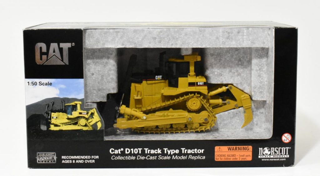 1/50 Cat D10T Track Type Tractor With Ripper - Dalton's Farm Toys