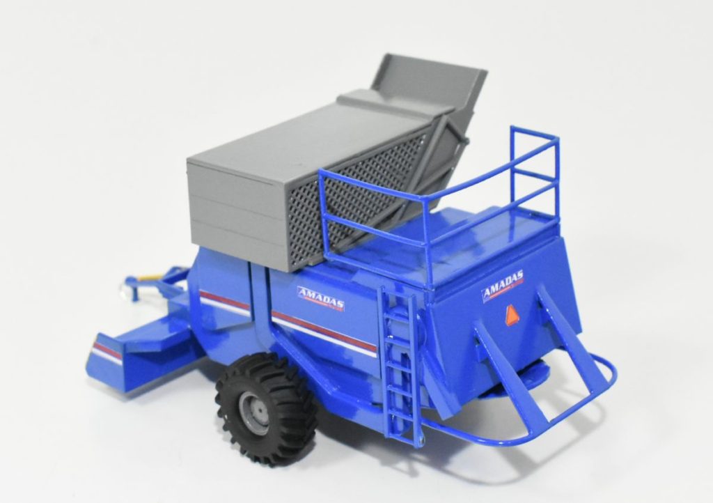 1/64 Scratch Built Amadas 2110 Pull Type Peanut Combine - Dalton's Farm ...