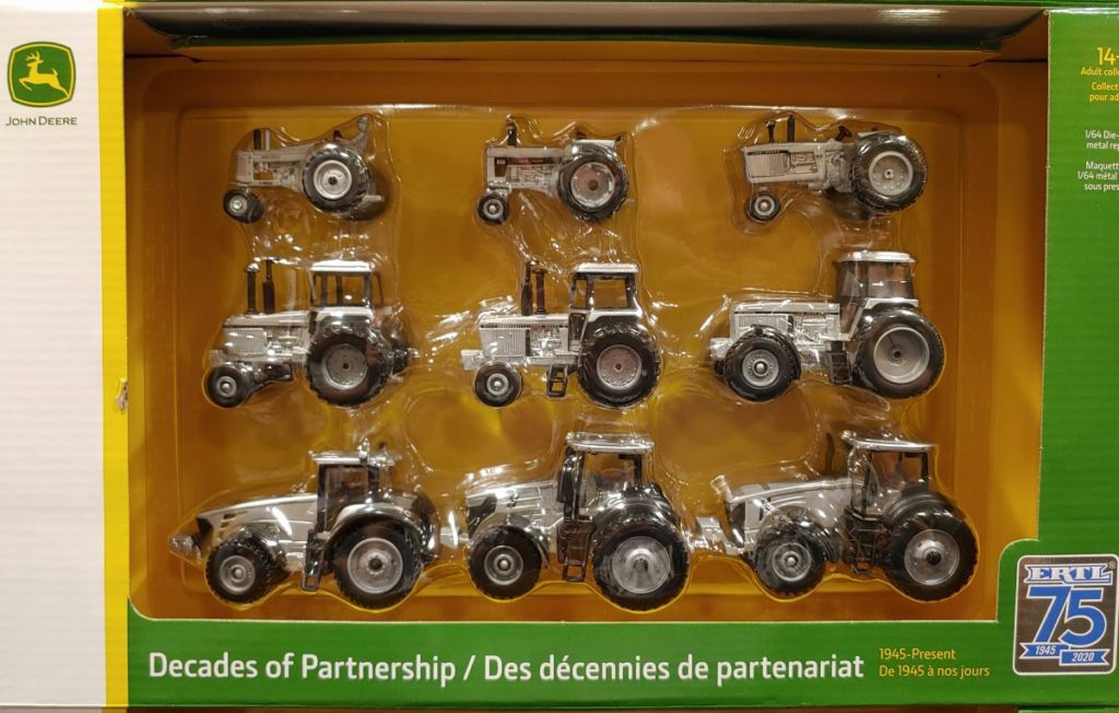 1/64 John Deere 9 Piece Decade Tractor Set Including Models A, 630, 4010, 4430, 4450, 4960 ,8530 ...