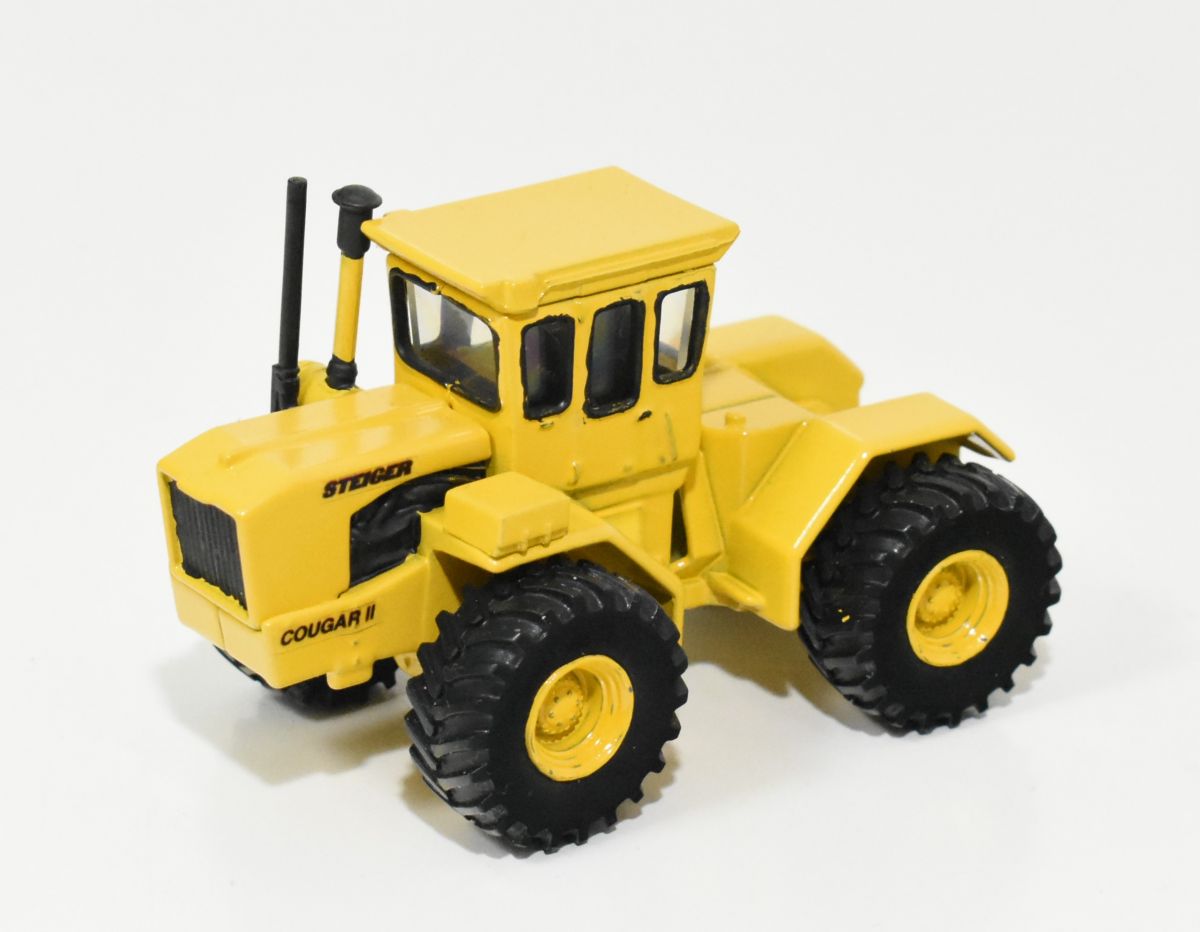 1/64 Custom Steiger Cougar Series II Industrial 4wd Tractor - Dalton's ...