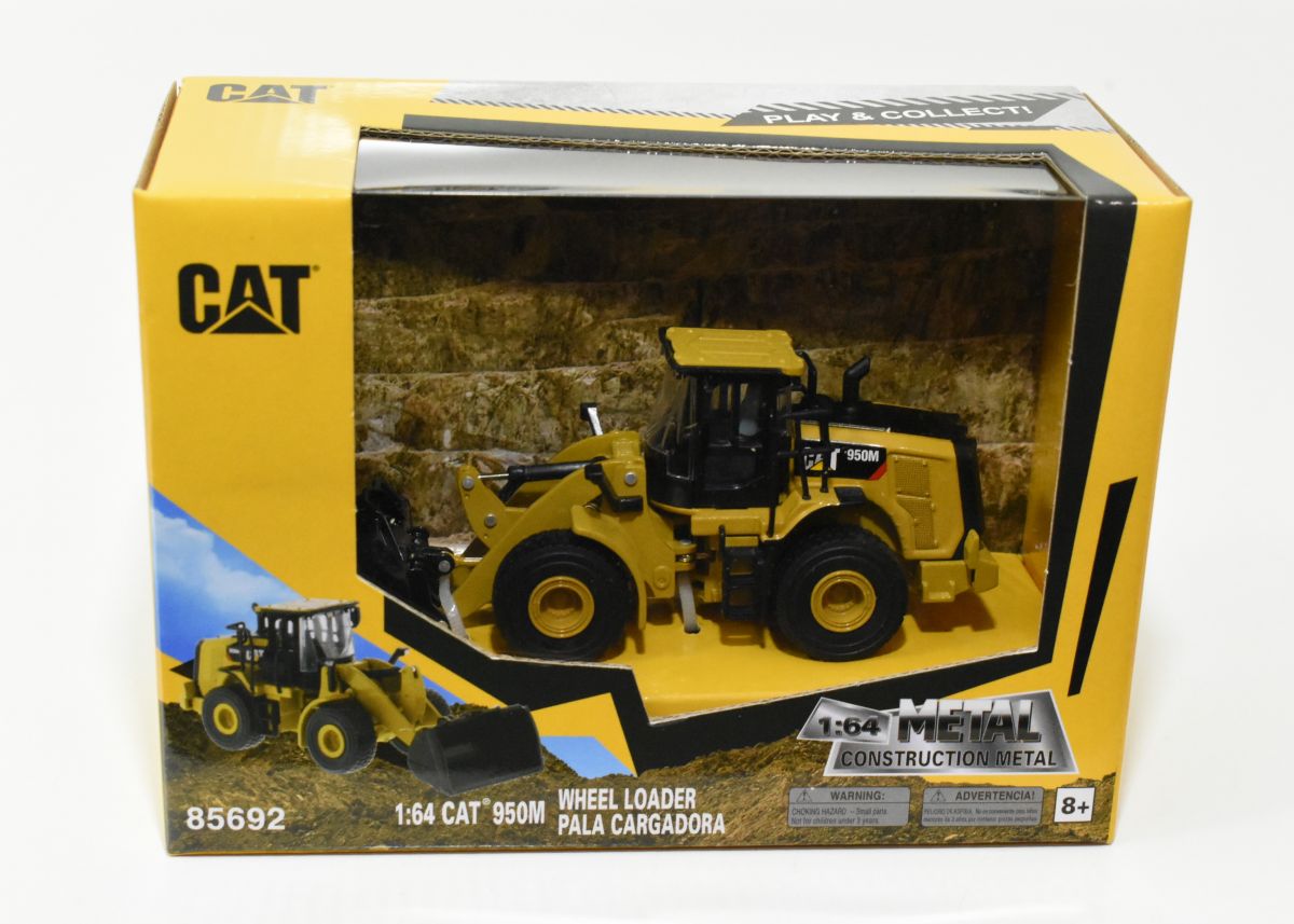 1/64 Cat Caterpillar 950M Wheel Loader - Daltons Farm Toys