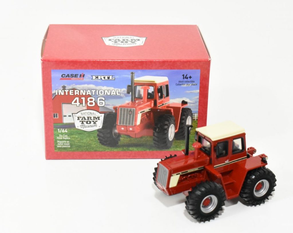 1/64 International Harvester 4186 4WD Tractor, 2020 National Farm Toy ...