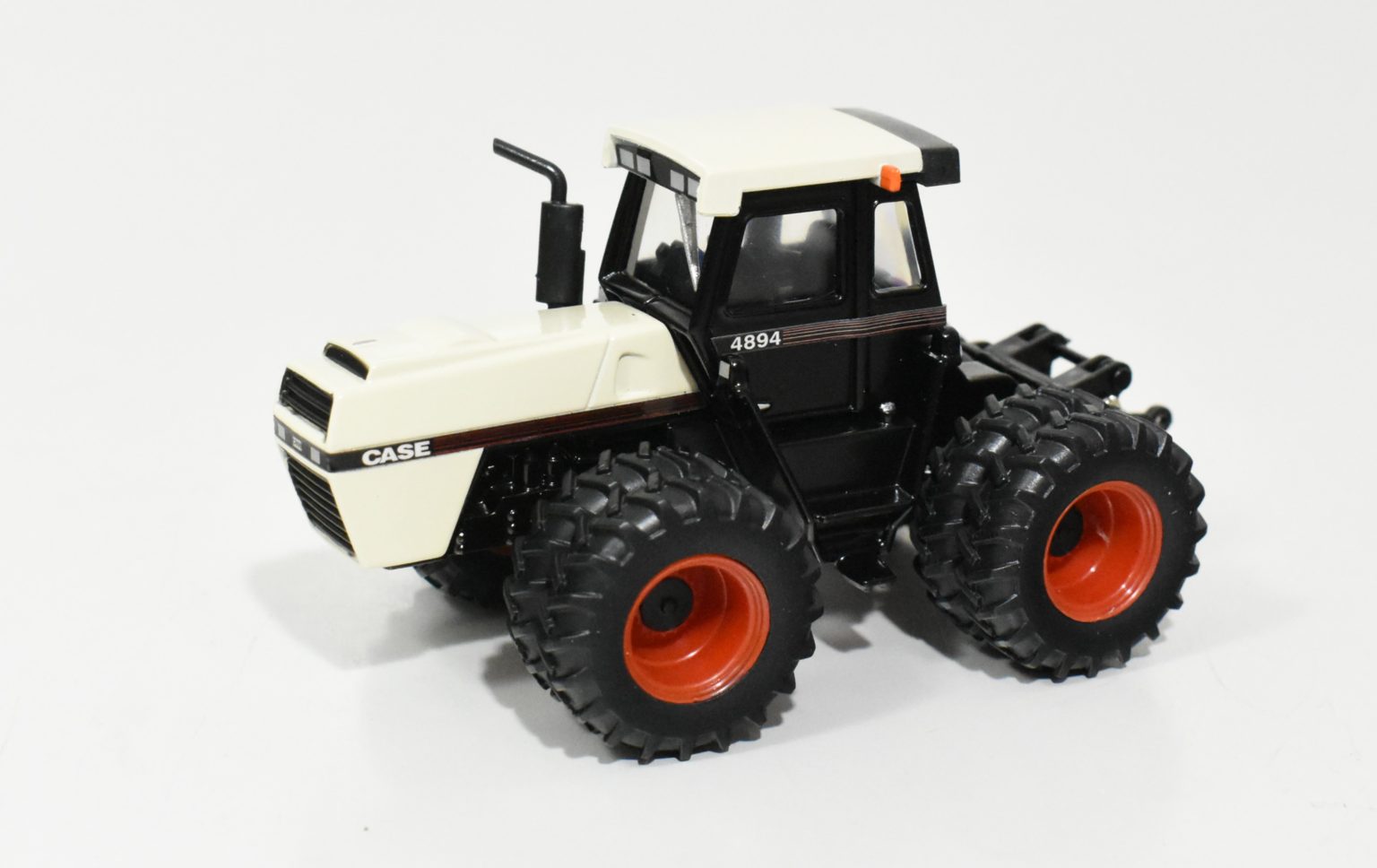 1/64 Case 4894 4wd Tractor With Duals, Prestige Edition - Dalton's Farm ...
