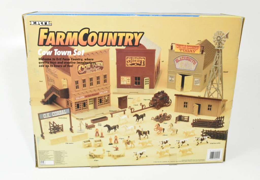 1/64 Farm Country Ranch Cow Town Playset With Longhorn Cattle - Dalton ...