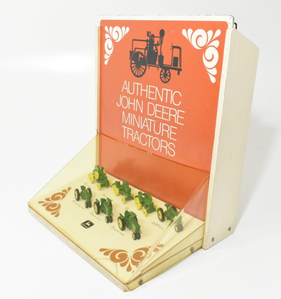 1/64 John Deere Historical Tractor Counter Top Display Set - Dalton's ...