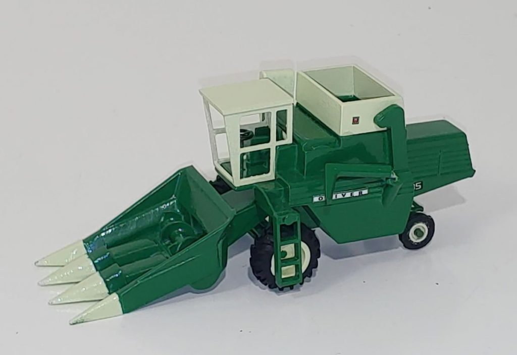1/64 Scratch Built Oliver 535 Combine With Corn Head - Dalton's Farm Toys