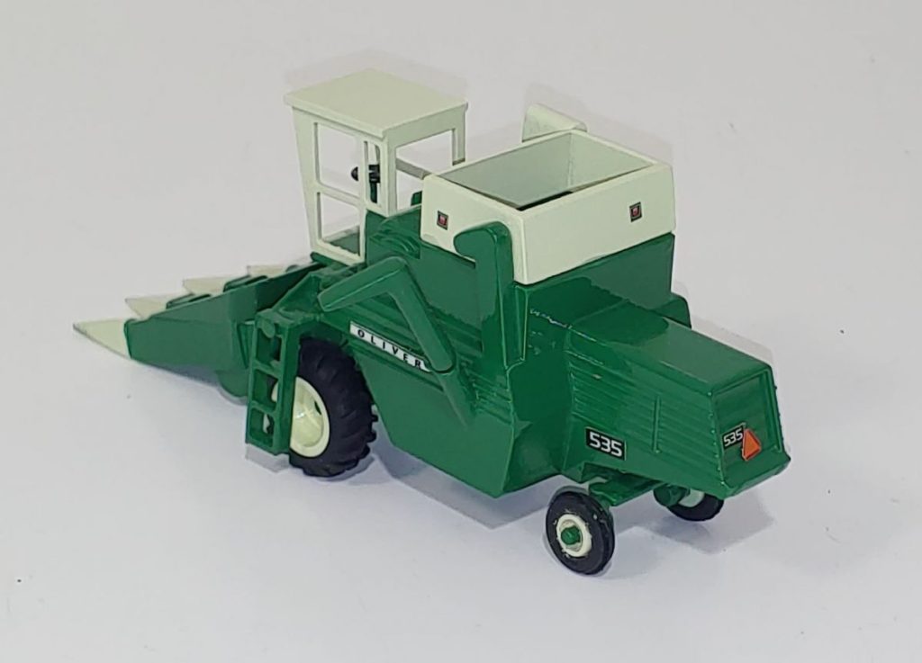 1/64 Scratch Built Oliver 535 Combine With Corn Head - Dalton's Farm Toys