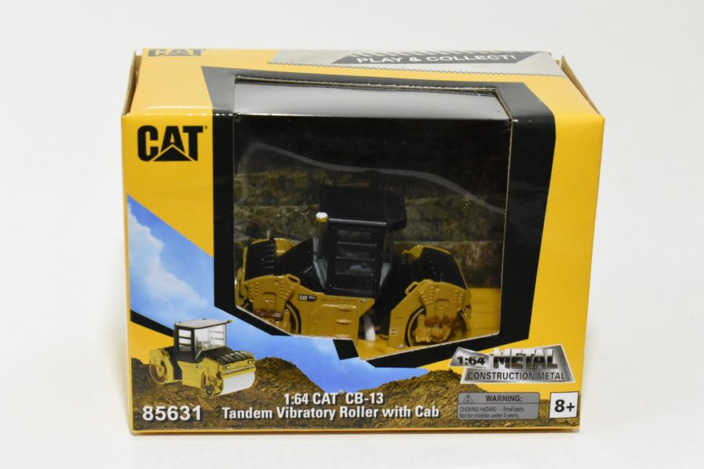 1/64 Cat Caterpillar CB-13 Tandem Vibratory Roller With Cab - Dalton's ...