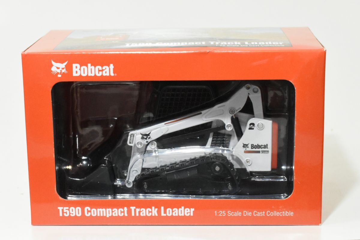 1/25 Bobcat T590 Compact Track Skid Steer Loader - Dalton's Farm Toys
