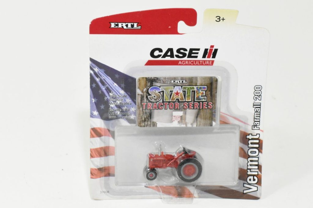 1/64 Vermont Farmall 200 State Tractor Series, Capital Chaser - Dalton ...