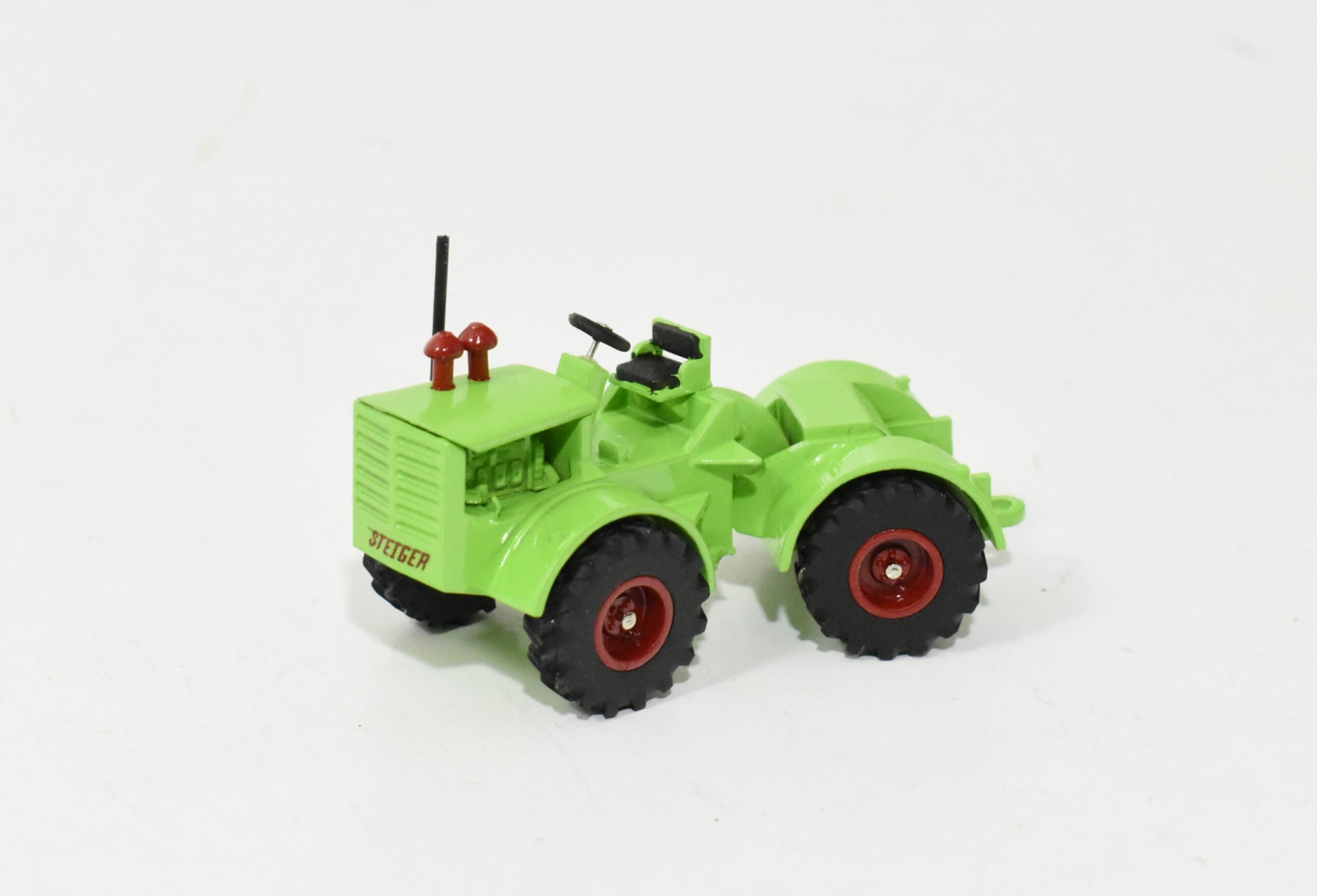 1/64 Custom Steiger 105 4wd Tractor - Dalton's Farm Toys