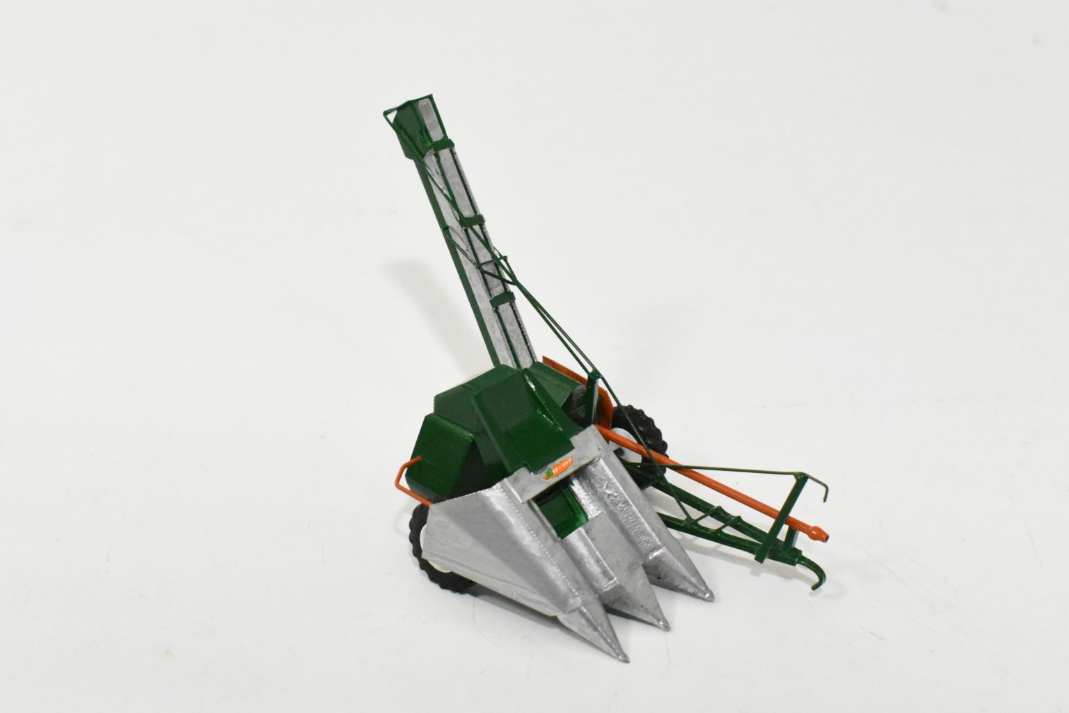 1/64 Scratch Built New Idea 2 Row Pull Type Corn Picker - Dalton's Farm ...