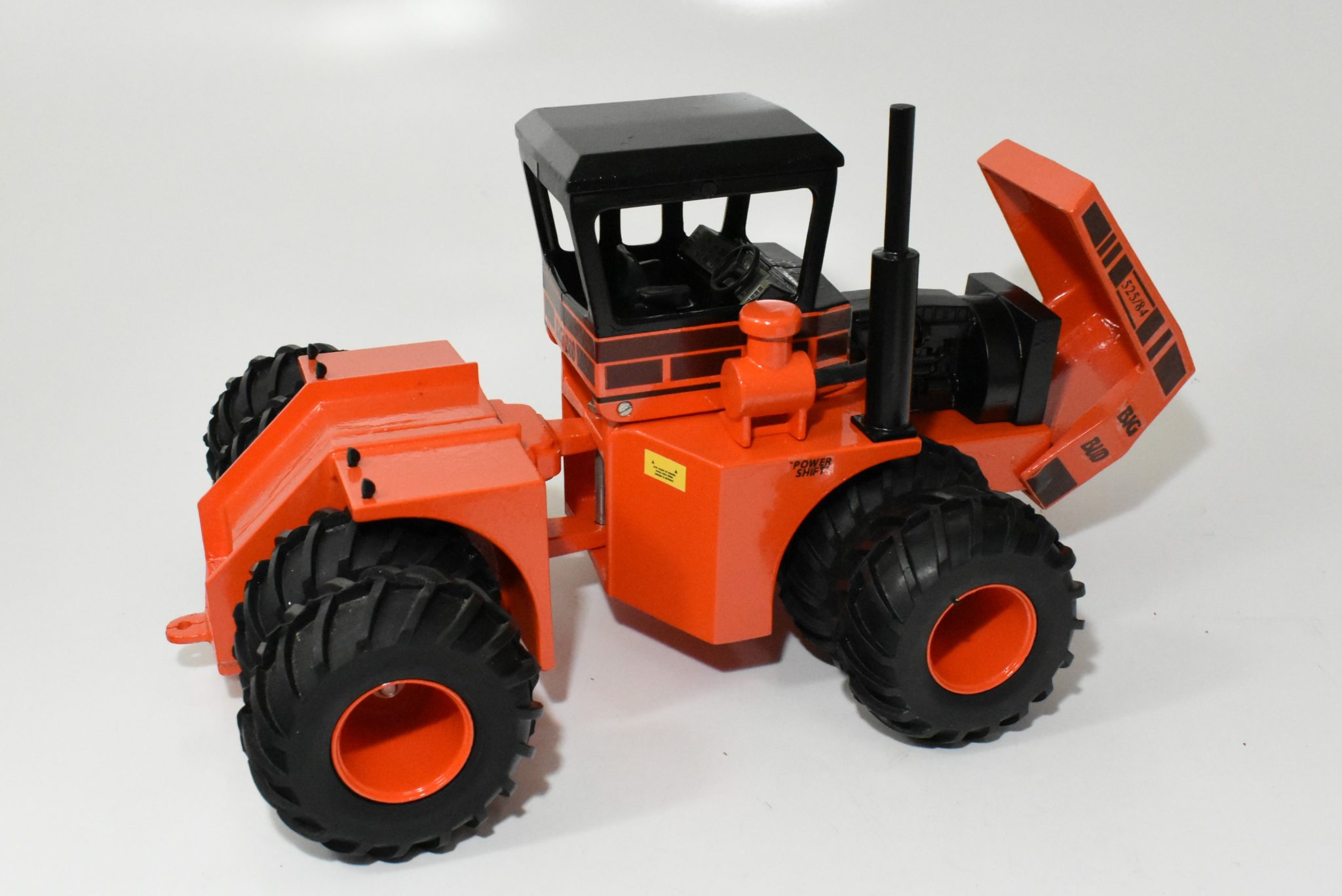1/16 Big Bud 525/84 Industrial Orange Tractor - Daltons Farm Toys