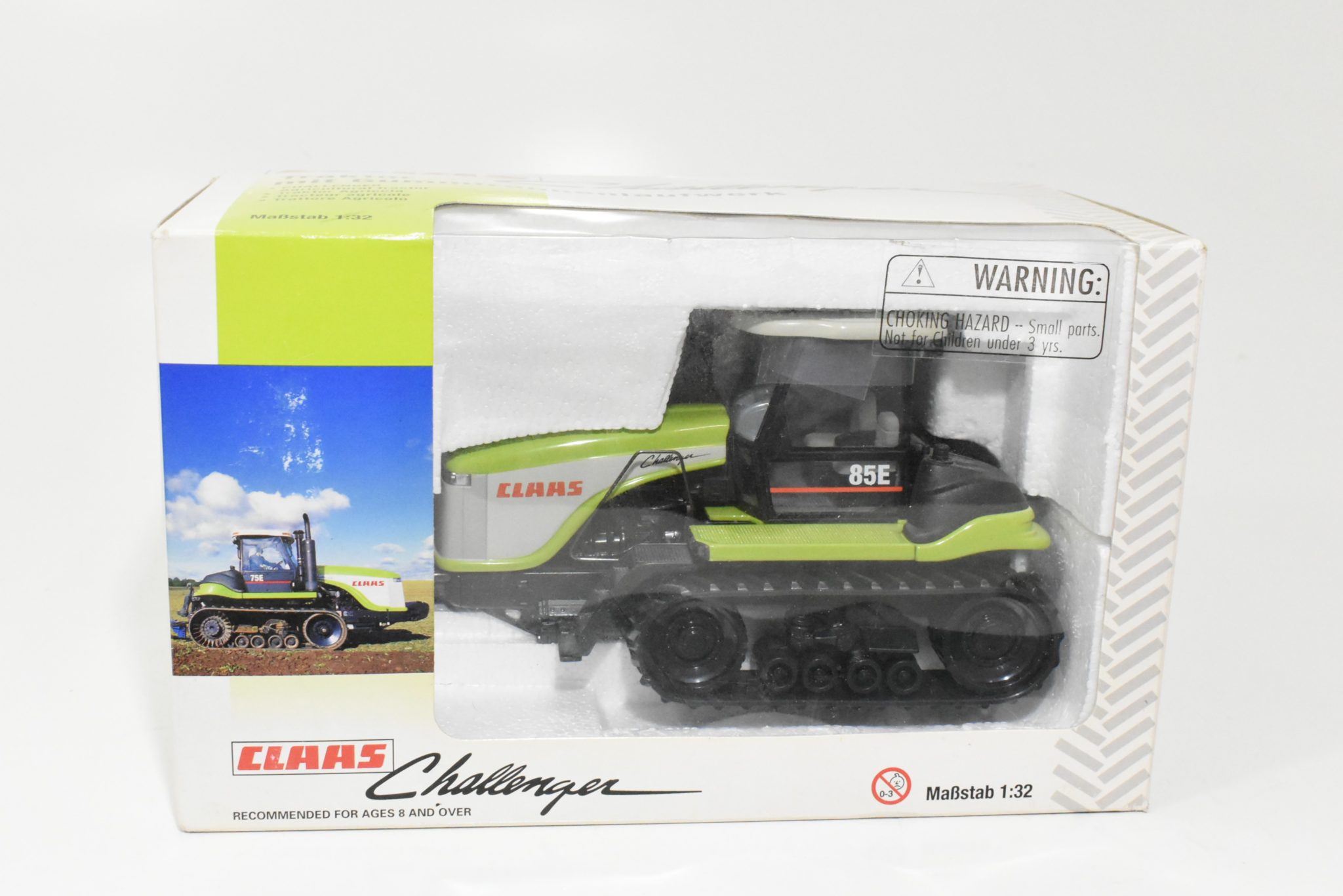 1/32 Claas Challenger 85E Track Tractor - Dalton's Farm Toys