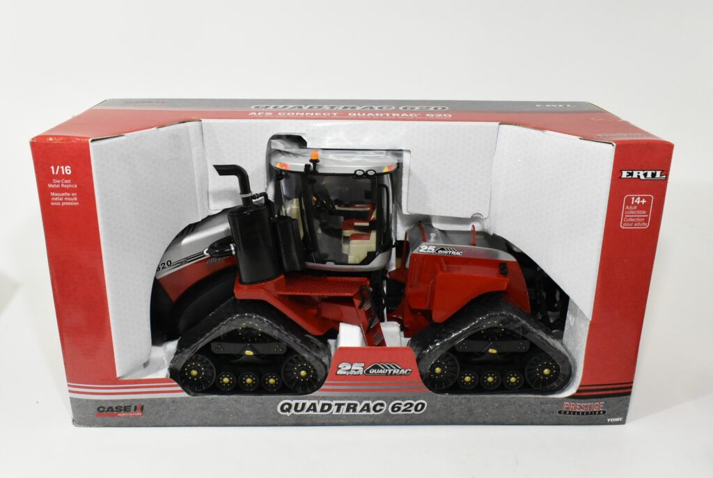 1/16 Case IH Steiger 620 AFS Connect QuadTrac Tractor With Silver Hood ...