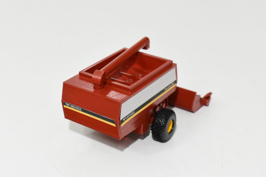 1/64 Custom Versatile Trans/Axial 2000 Pull Type Combine - Dalton's ...