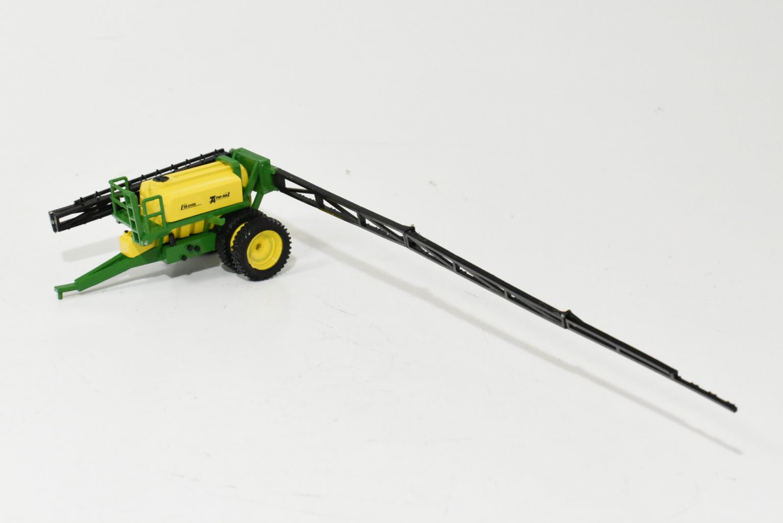 1/64 Custom Green & Yellow Top Air Pull Type Sprayer With Duals ...