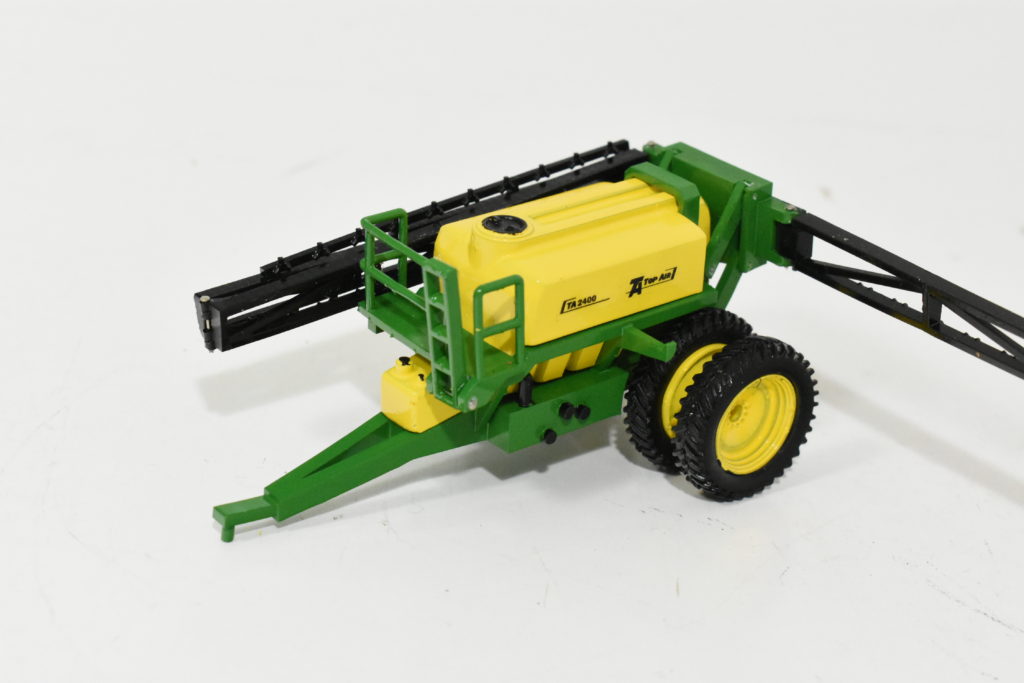 1/64 Custom Green & Yellow Top Air Pull Type Sprayer With Duals ...