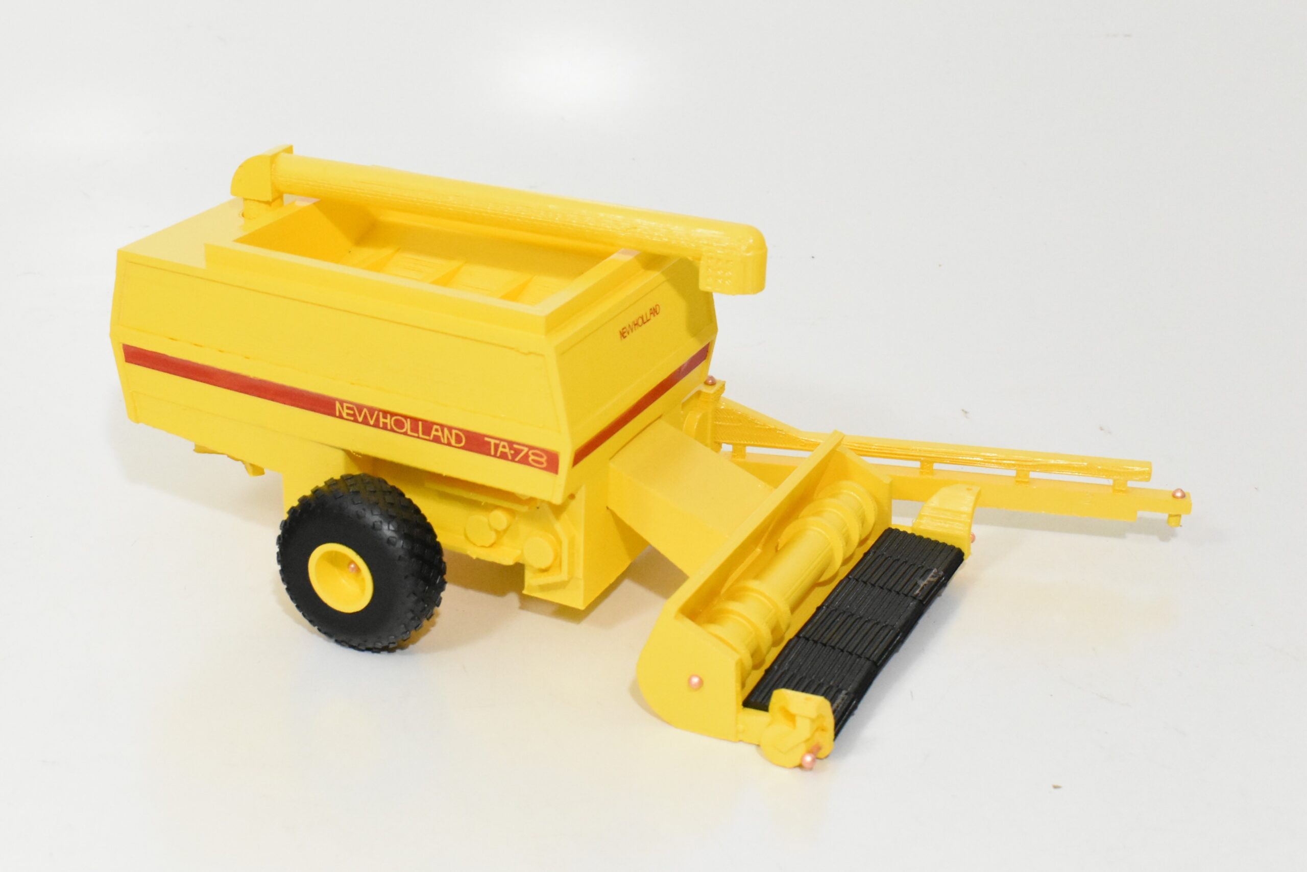 1/32 Custom New Holland TA-78 Pull Type Combine - Dalton's Farm Toys