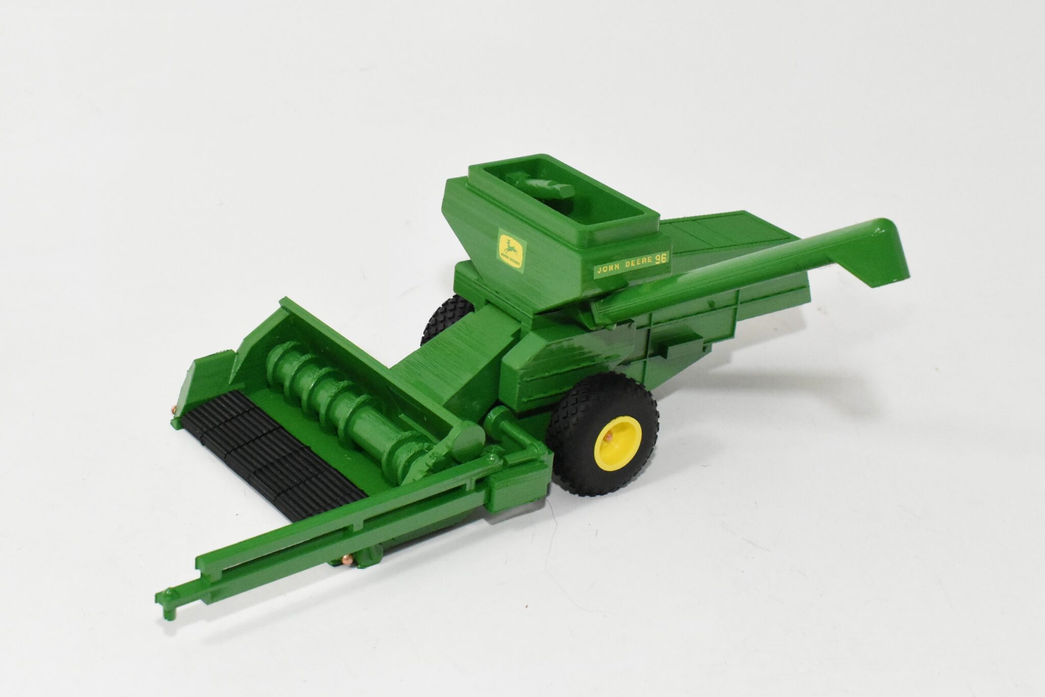 1/32 Custom John Deere 106 Pull Type Combine - Dalton's Farm Toys