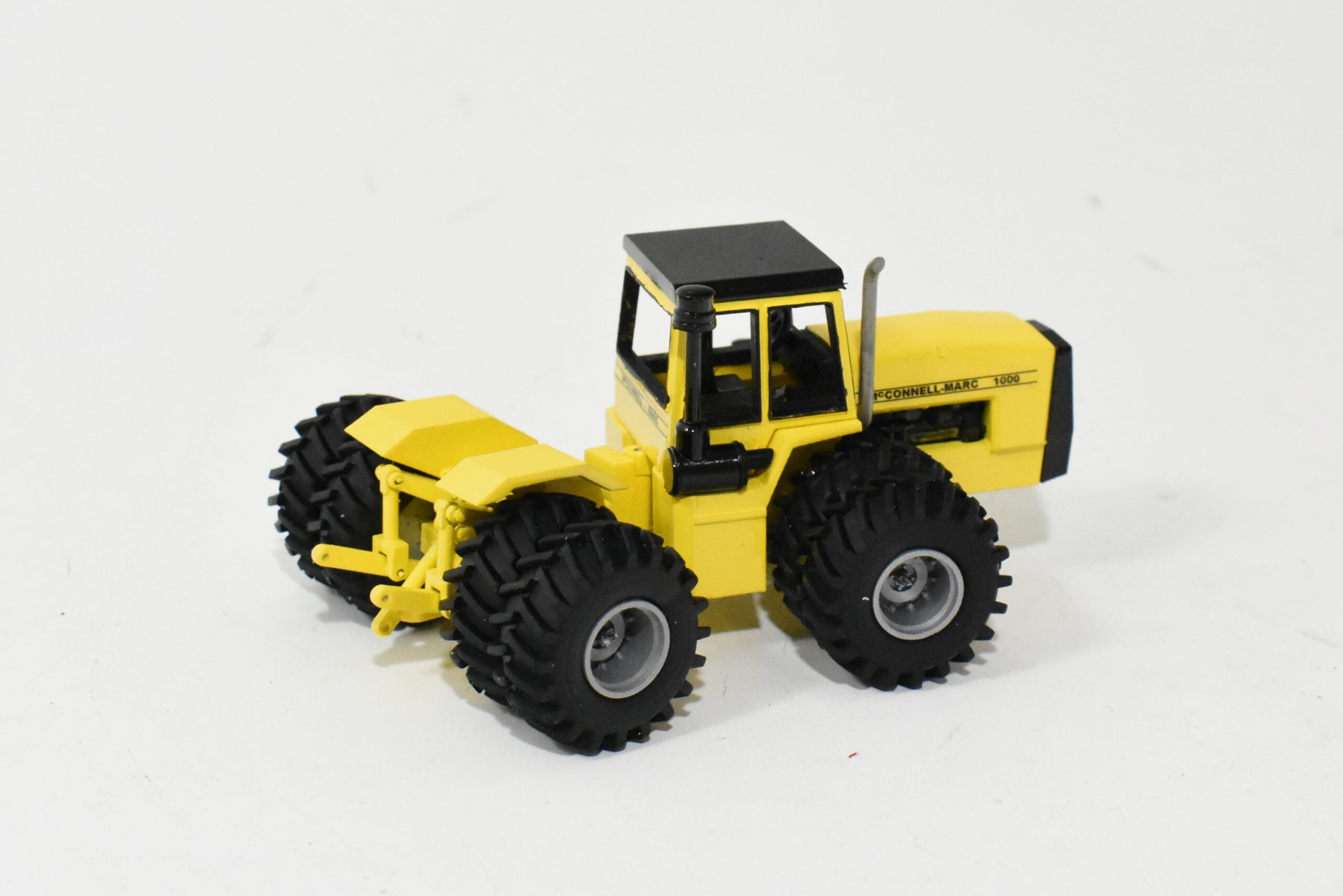 1/64 Scratch Built McConnell Marc 1000 4wd Tractor With Duals - Dalton ...