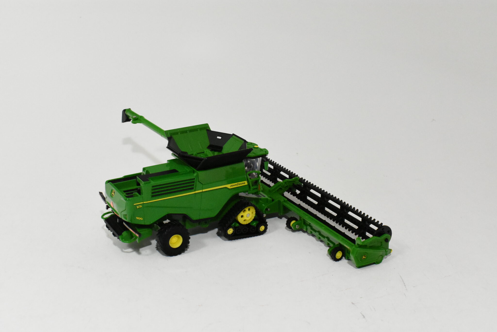1/64 John Deere X9 1100 Combine With Tracks, 2021 Farm Show Edition - Dalton's Farm Toys