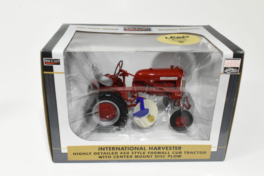 1/16 International Harvester Farmall Cub Tractor With Disk Plow, Iowa ...