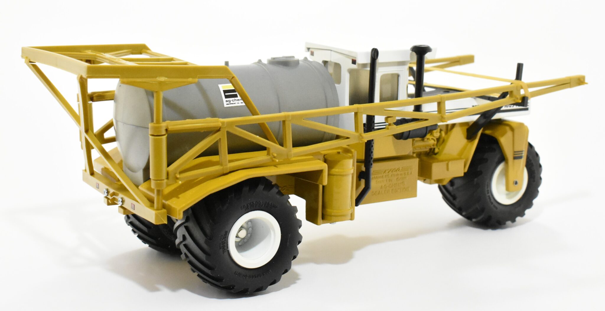 1/28 Ag Chem Terra Gator 1603T Self Propelled Sprayer With Liquid ...