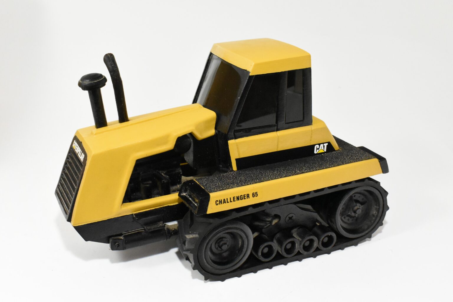 1/16 Cat Challenger 65 Track Tractor, Serial Numbered By Valley ...