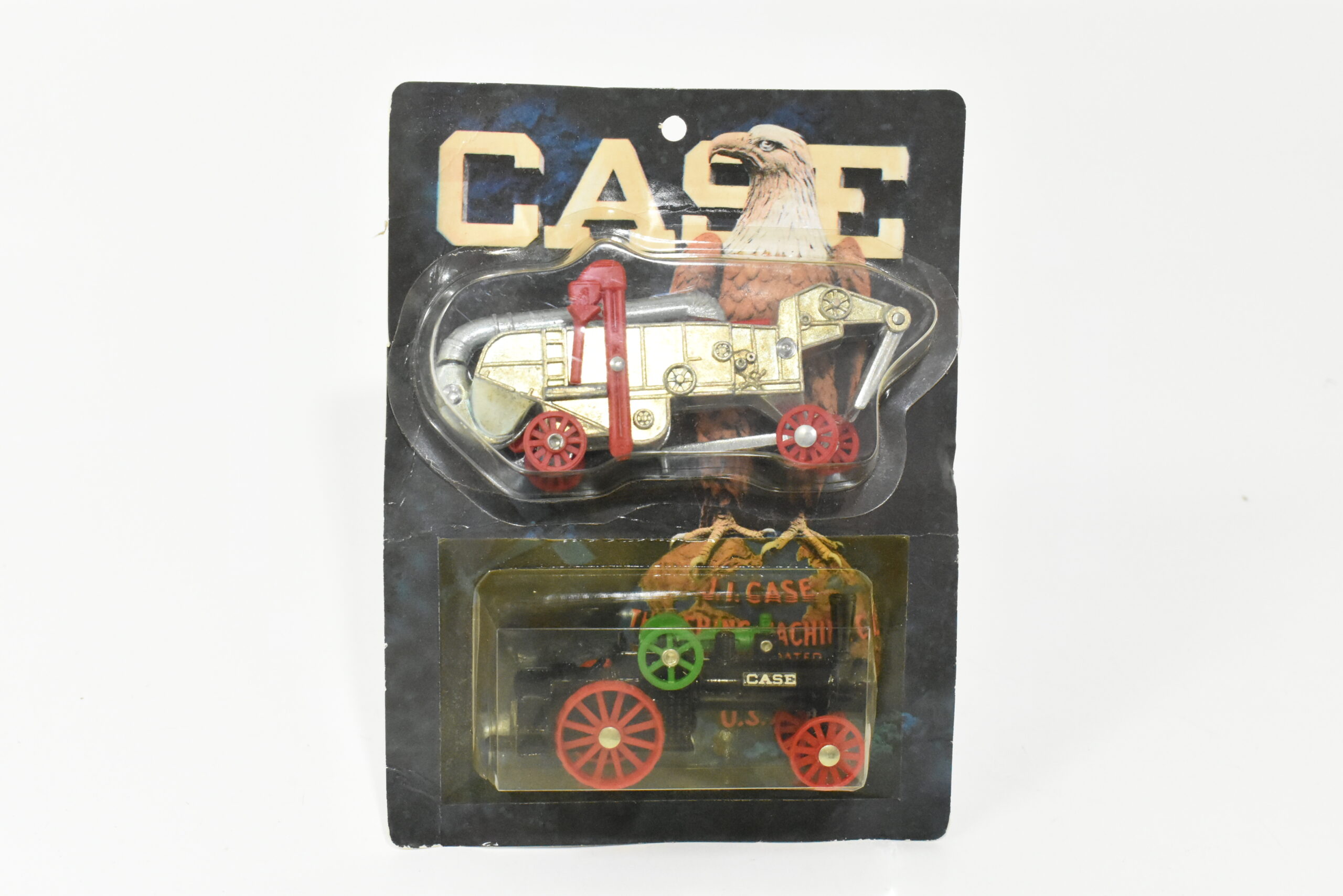 1/64 Case Steam Engine With Threshing Machine - Dalton's Farm Toys