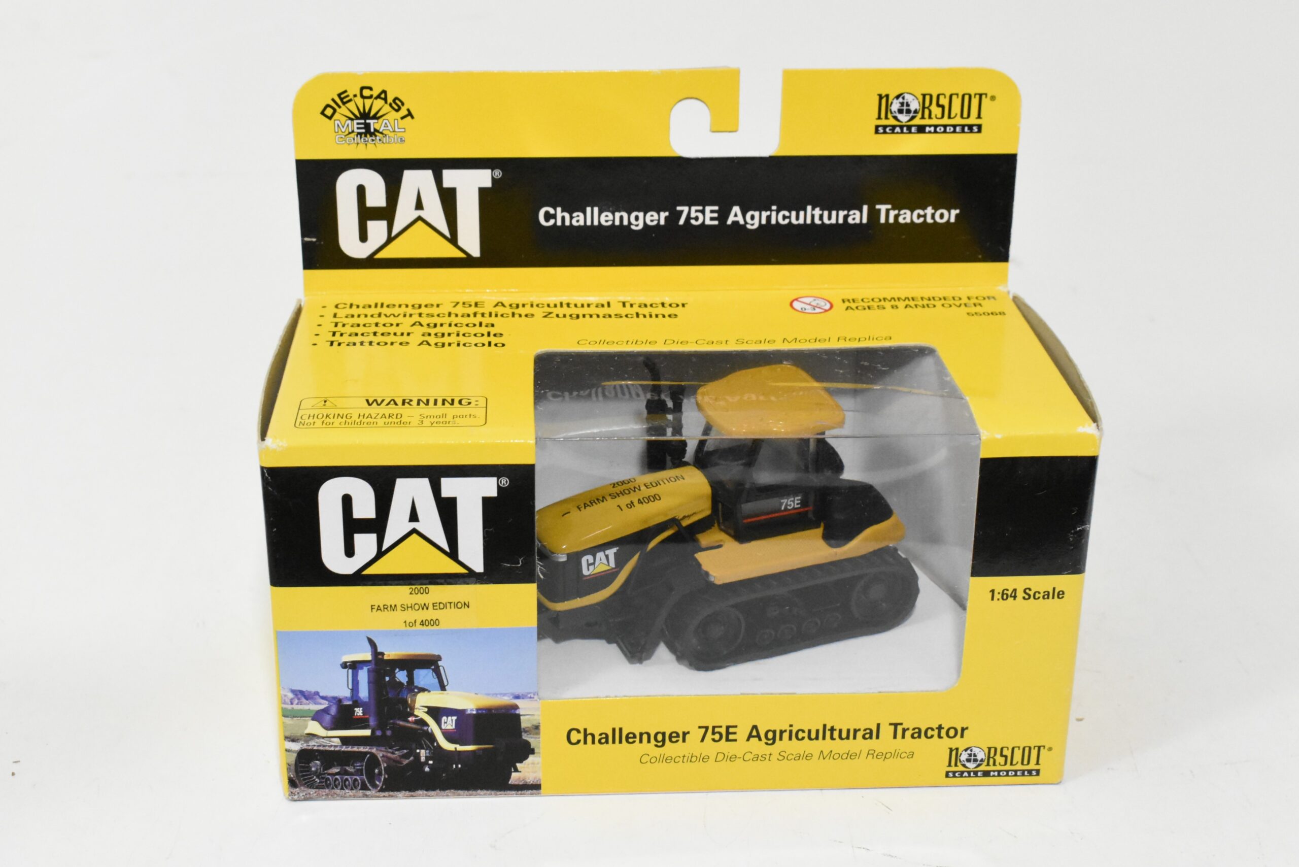 1/64 Cat Challenger 75E Tractor, 2000 Farm Show Edition - Dalton's Farm ...