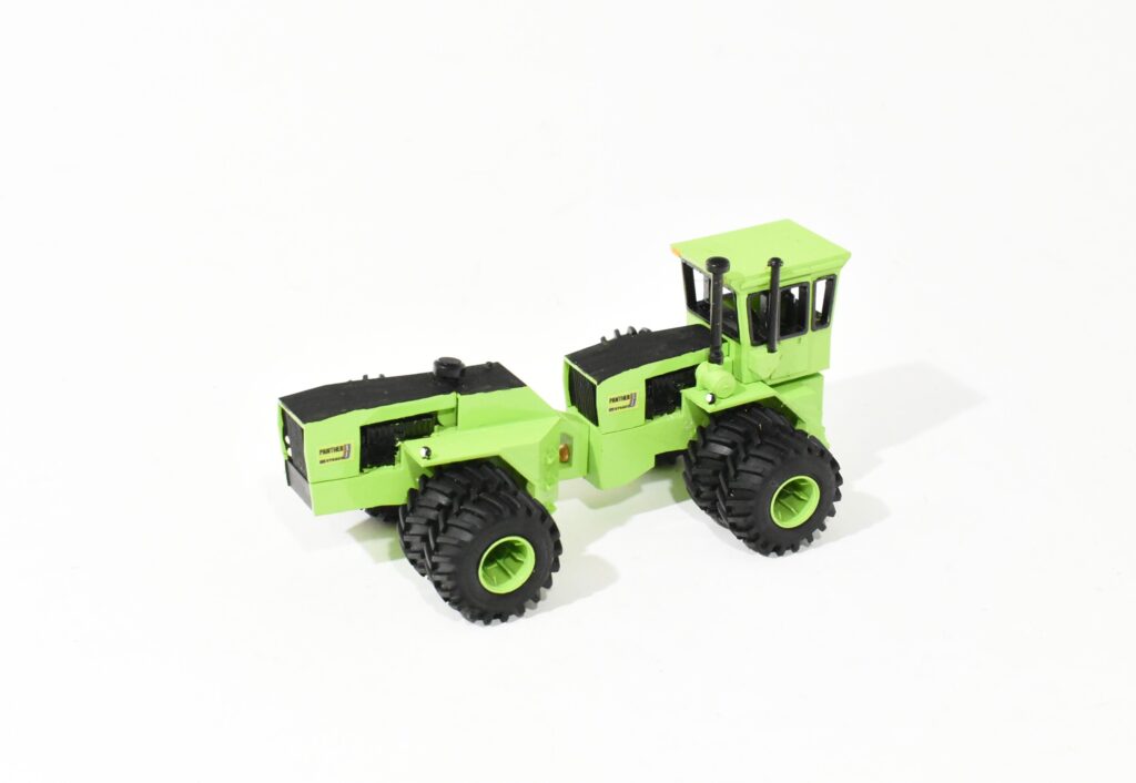 1/64 Custom Steiger Twin Engine Panther Prototype 4wd Tractor With ...