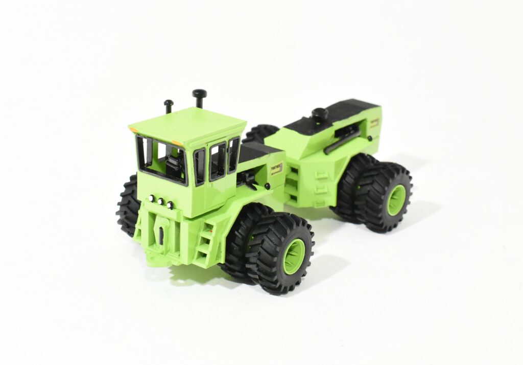 1/64 Custom Steiger Twin Engine Panther Prototype 4wd Tractor With ...
