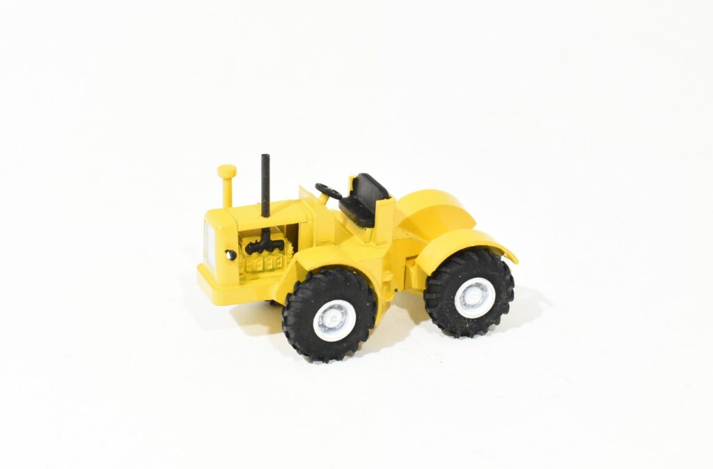 1/64 Custom Yellow WA-4 Wagner 4wd Tractor Without Cab - Dalton's Farm Toys