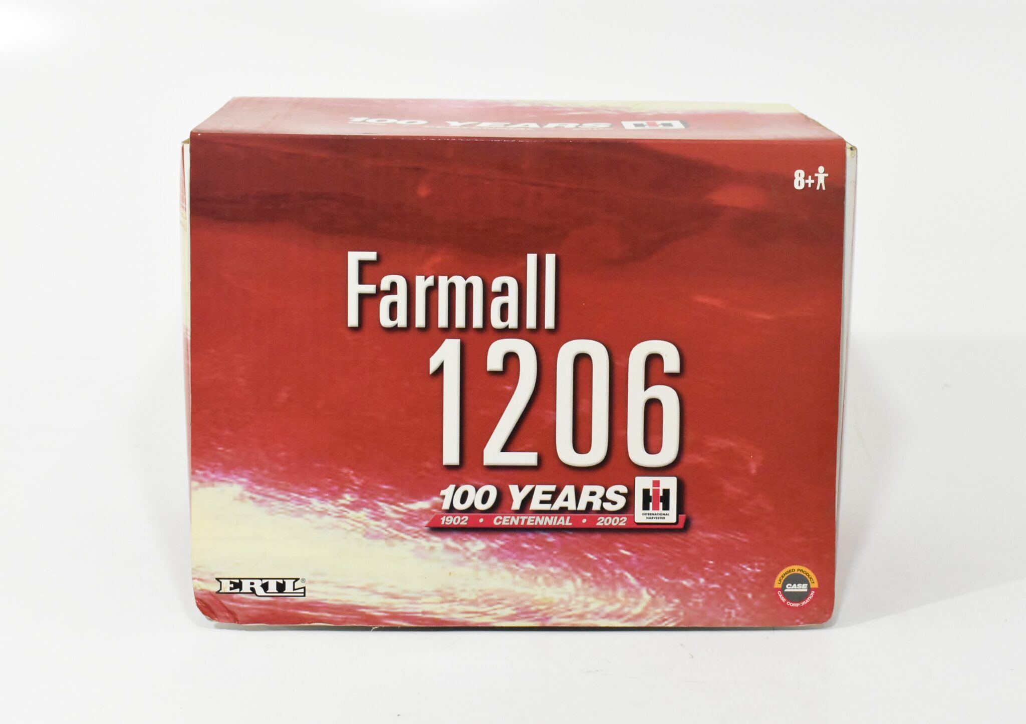 1/16 Farmall 1206 Tractor With Canopy, 100 Years of International ...