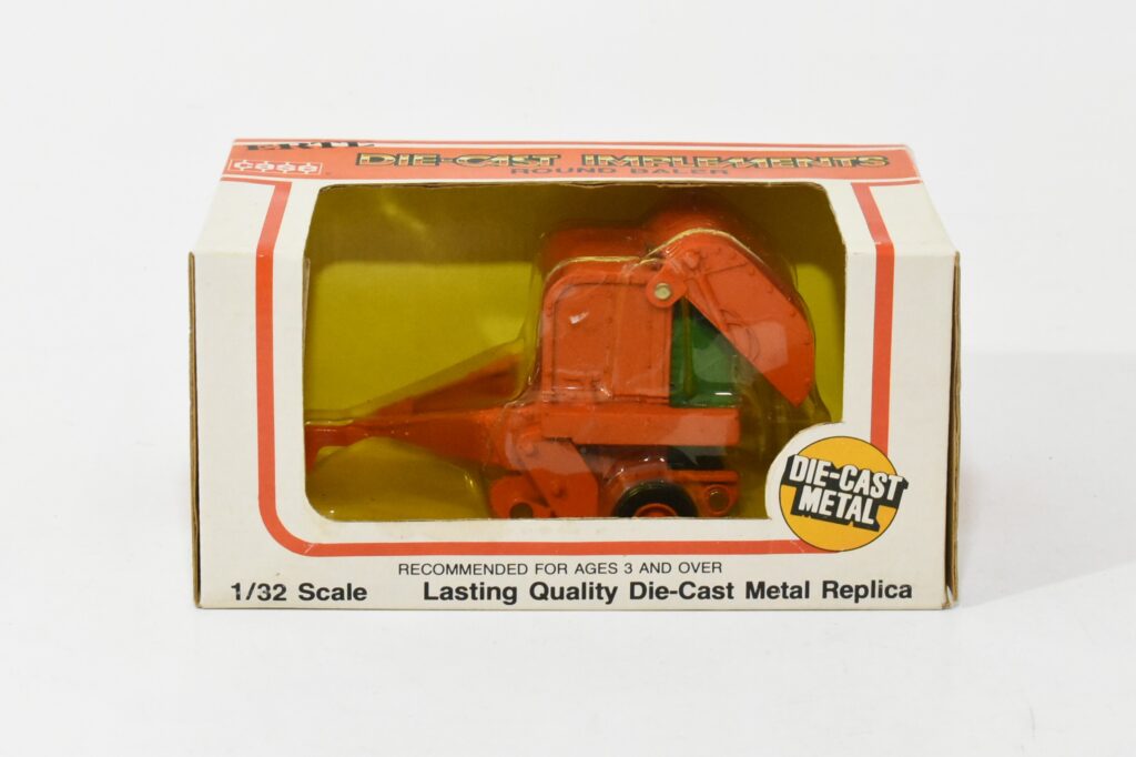 1/32 Case Round Hay Baler - Dalton's Farm Toys