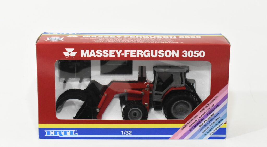 1/32 Massey Ferguson 3050 Tractor With Front End Loader And Attachments ...