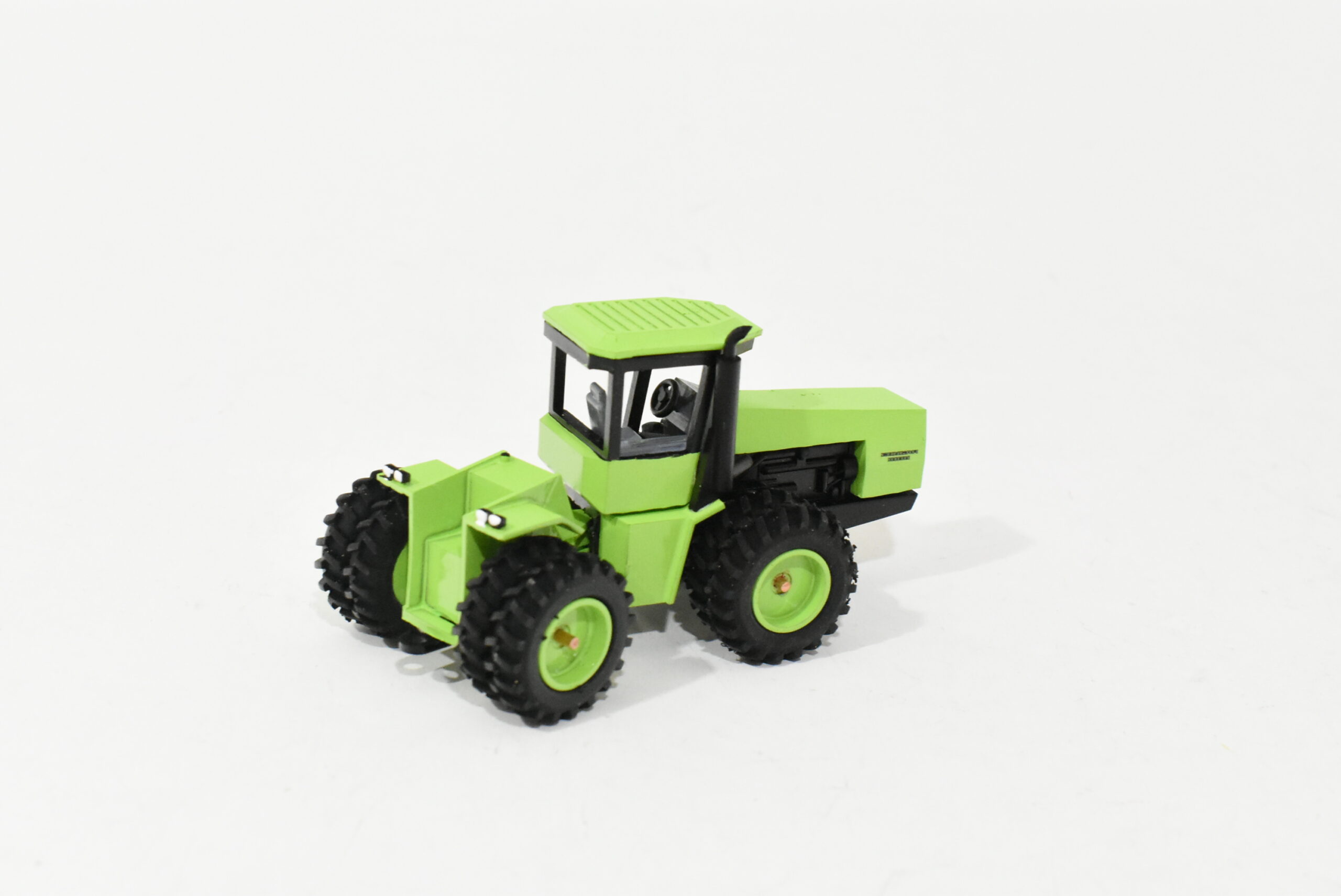 1/64 Scratch Built Steiger Cougar 1000 Row Crop Special, 4wd Tractor ...