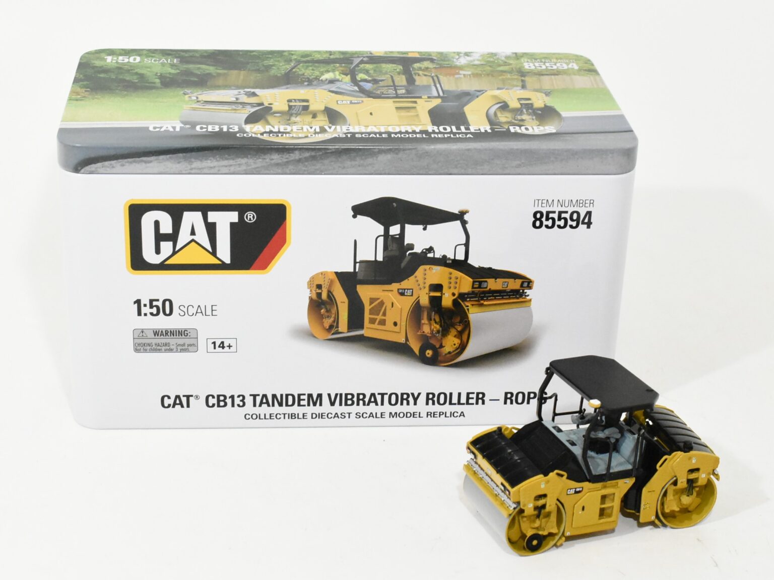 1/50 Cat CB13 Tandem Vibratory Roller - Dalton's Farm Toys