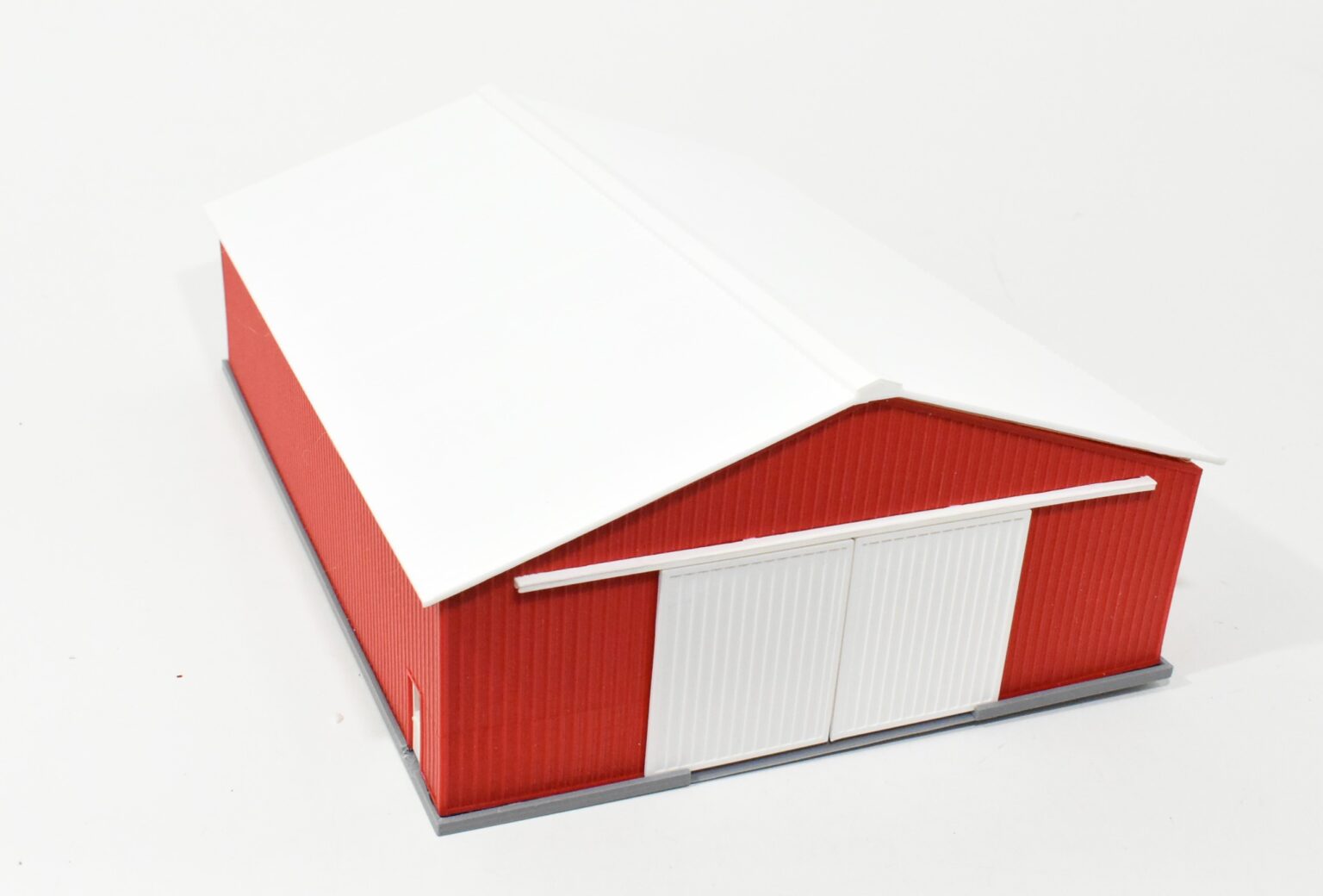 1/64 60' x 80' Machine Shed With Sliding Doors, Red & White - Dalton's ...