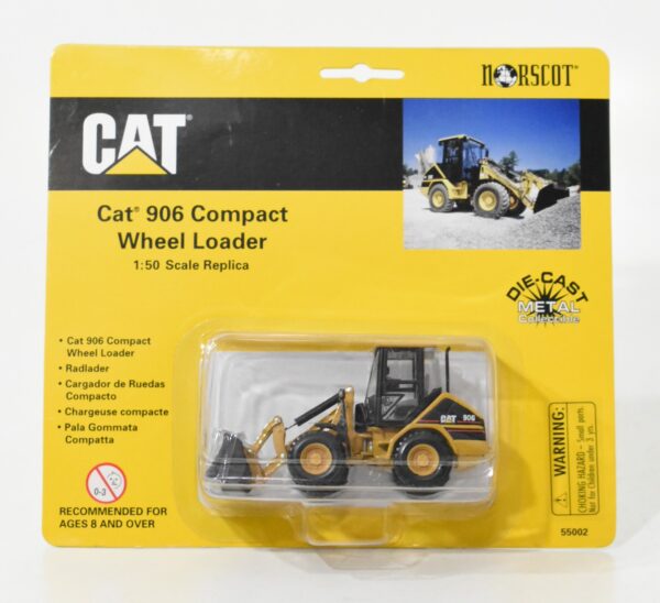 1/50 Cat 906 Compact Wheel Loader - Dalton's Farm Toys