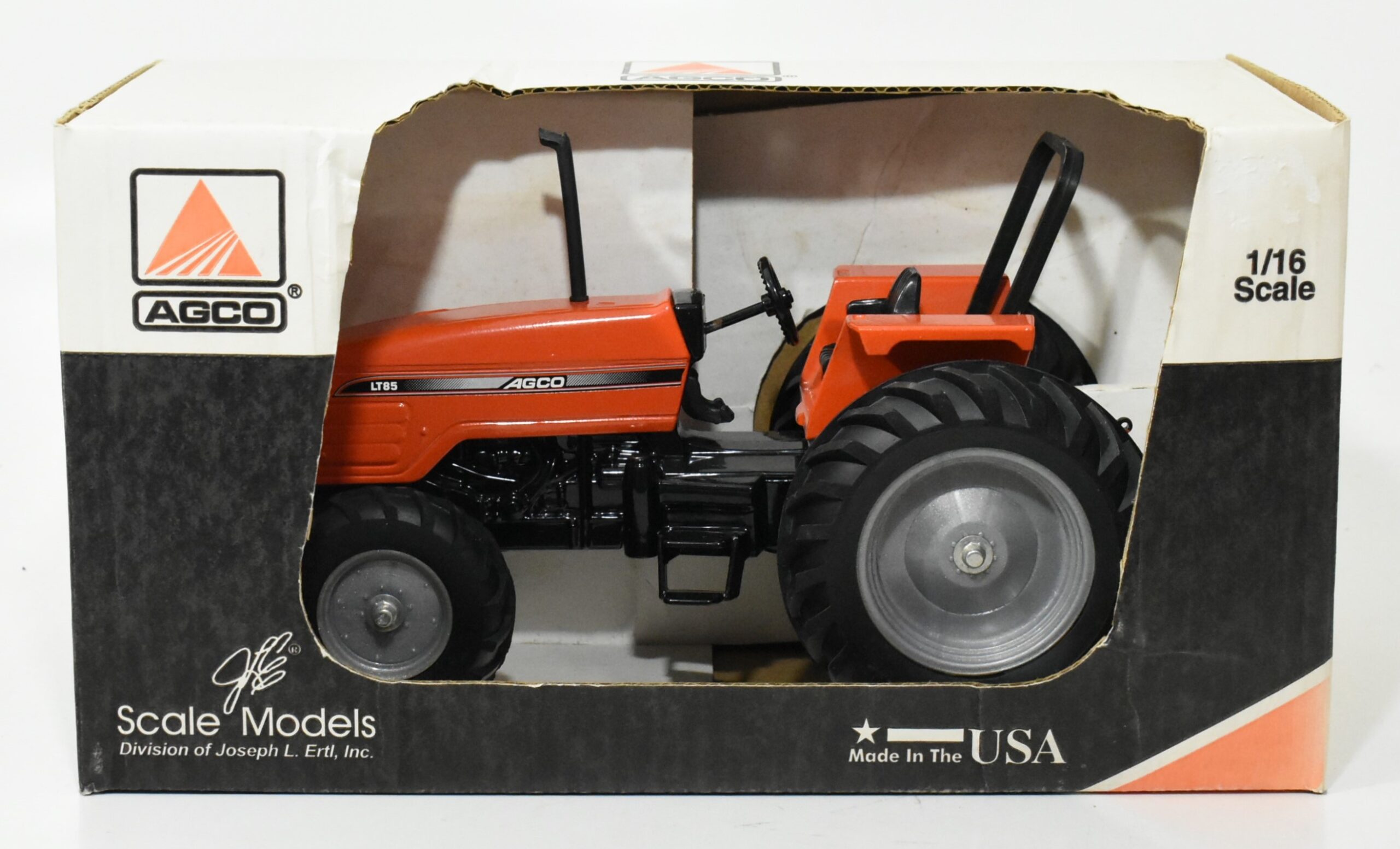 1/16 AGCO Allis LT85 Tractor With Rops & Front Wheel Assist - Dalton's ...