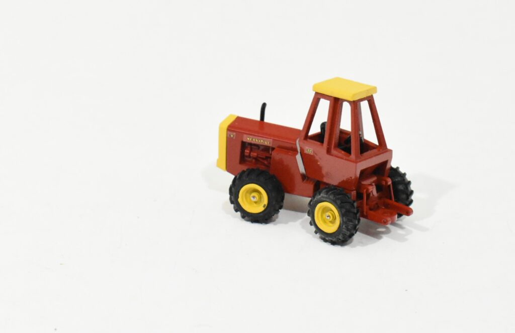 1/64 Scratch Built Versatile 150 Bi-Directional Tractor Without Fenders ...