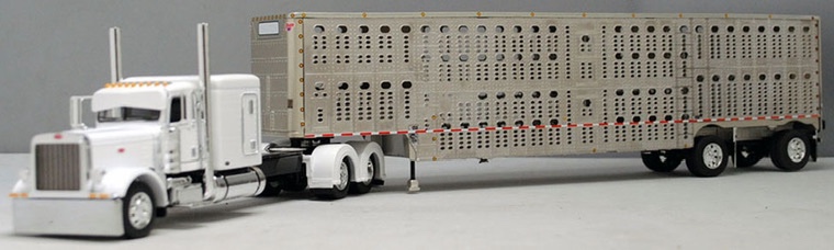 1/64 White Peterbilt 389 Semi With 63" Flat Top Sleeper And Wilson ...