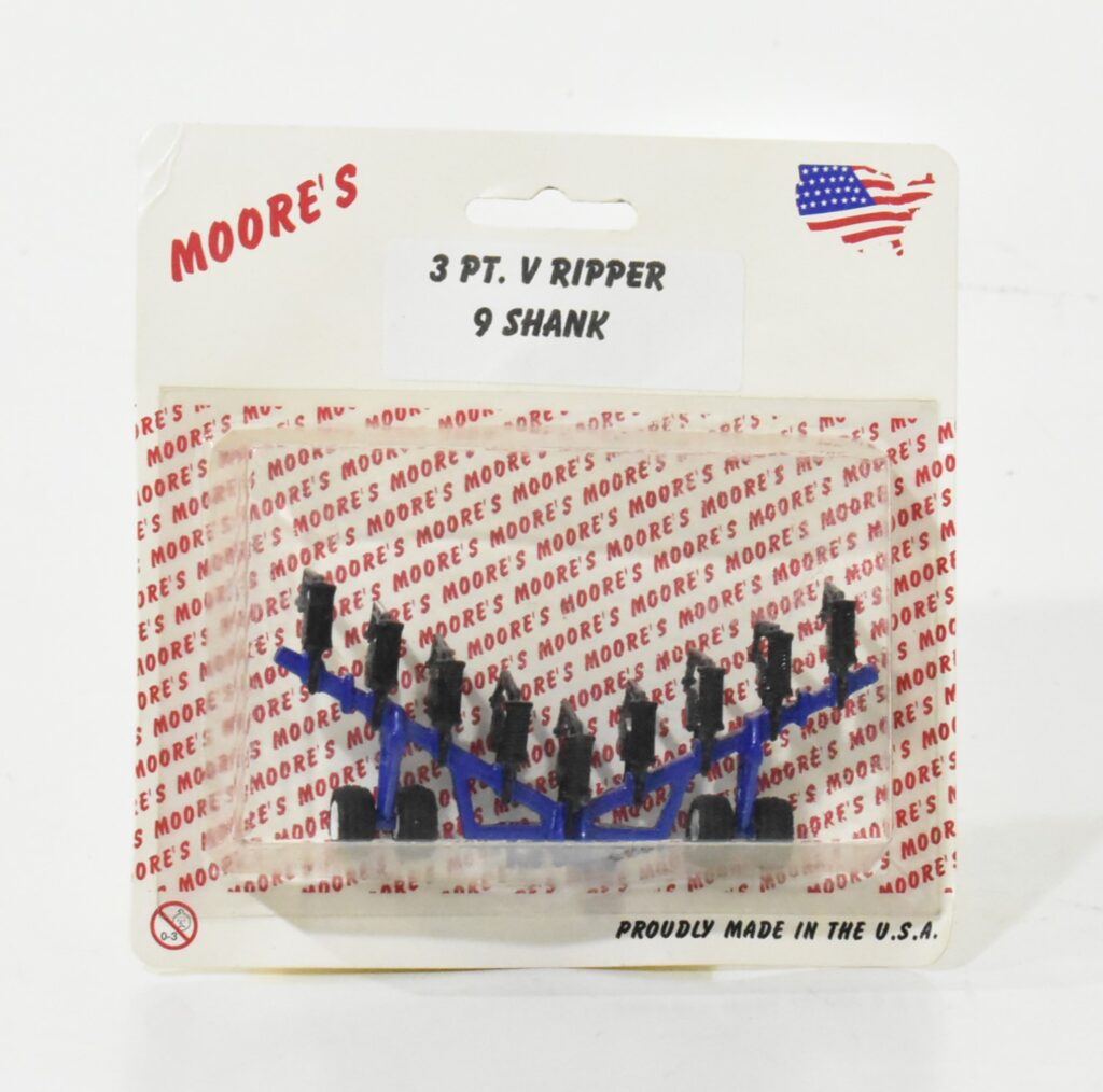 1/64 3 Point 9 Shank V Ripper, Blue - Dalton's Farm Toys