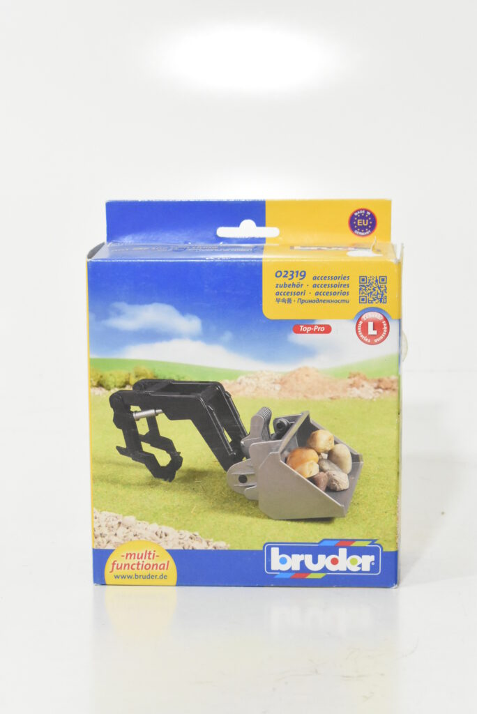 1/16 Bruder Front Loader for Tractor - Dalton's Farm Toys