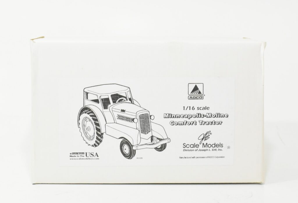 1/16 Minneapolis Moline UDLX Comfort Tractor - Dalton's Farm Toys