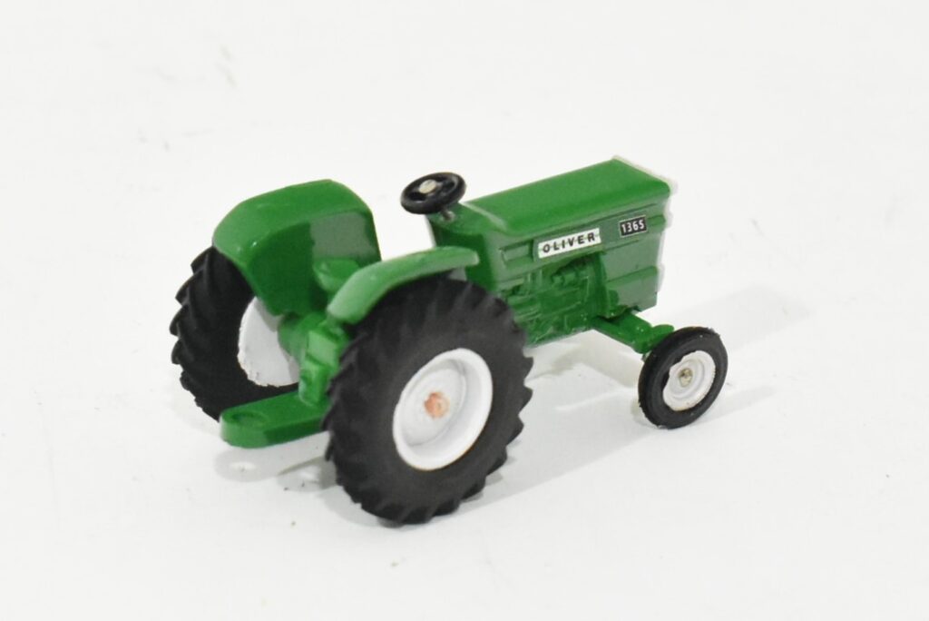 1/64 Scratch Built Oliver 1365 Tractor, 2wd - Dalton's Farm Toys